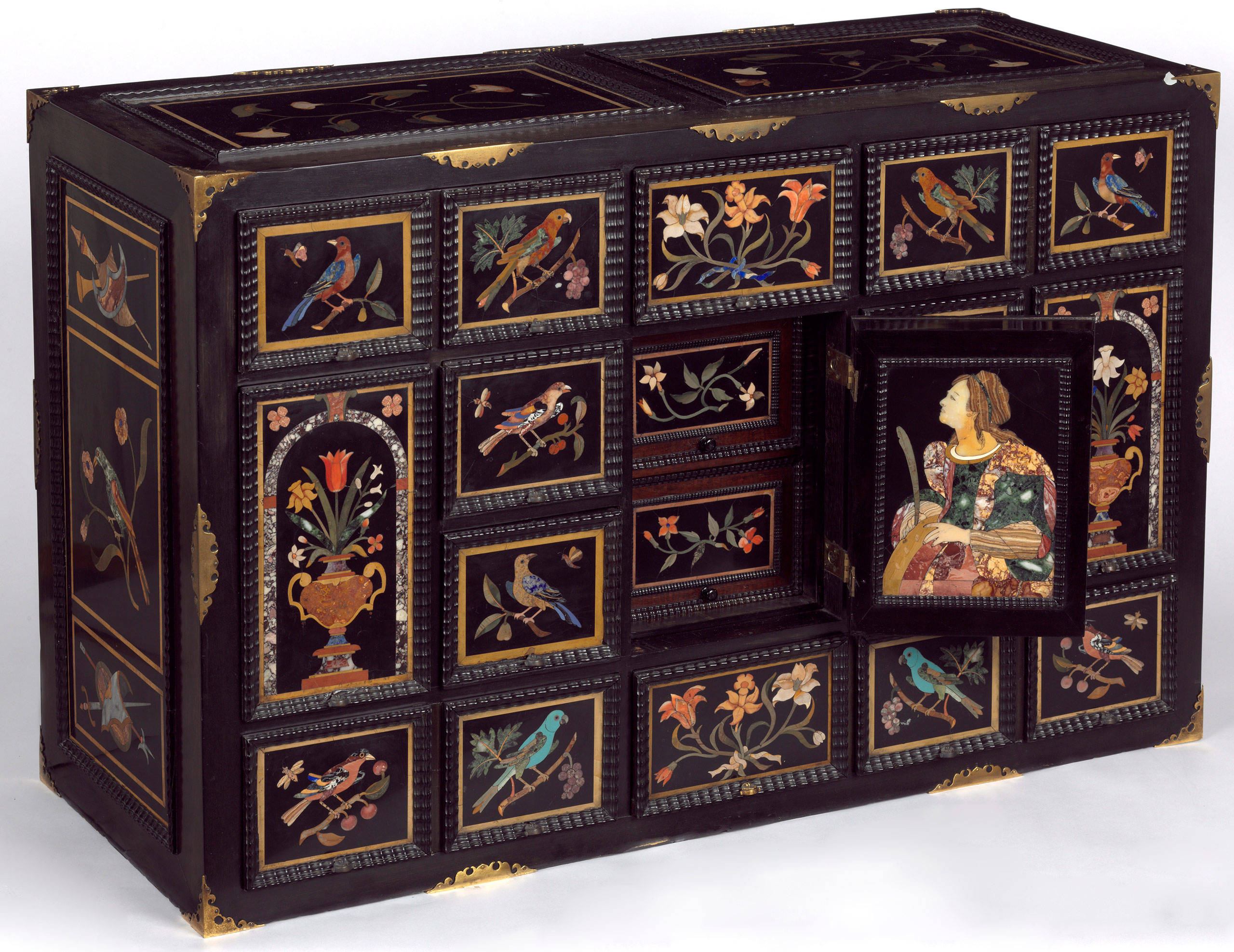 Gilbert Collection · V&A