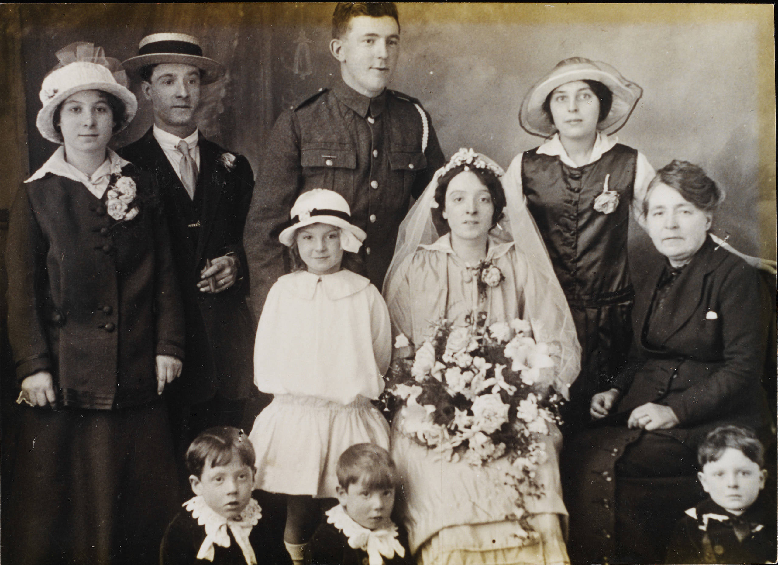 Wedding dress · V&A