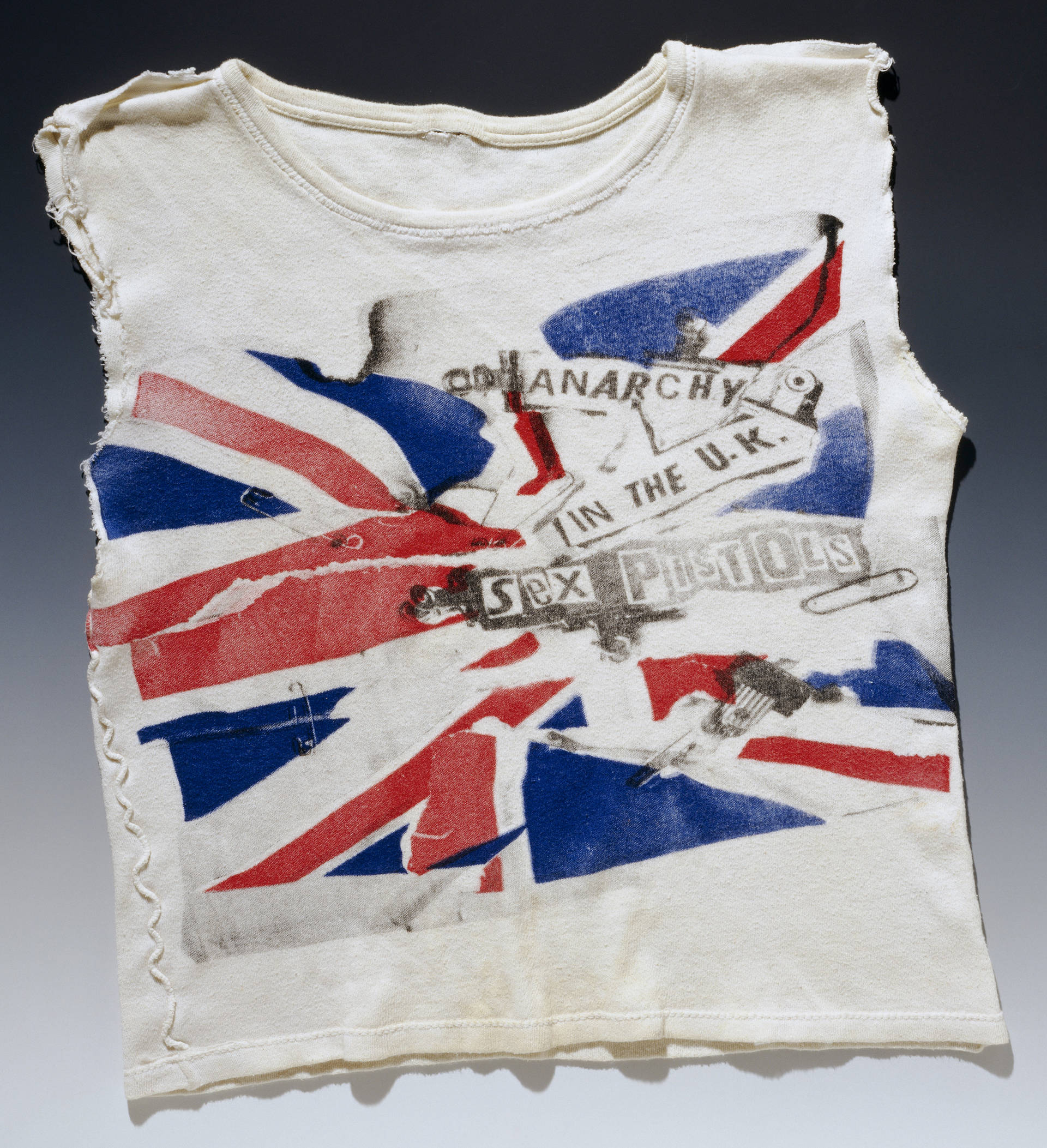 Post-war design · V&A