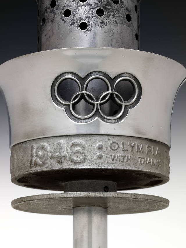 Post-war design · V&A