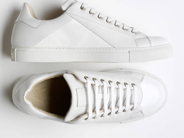 A history of shoes – timeline · V&A