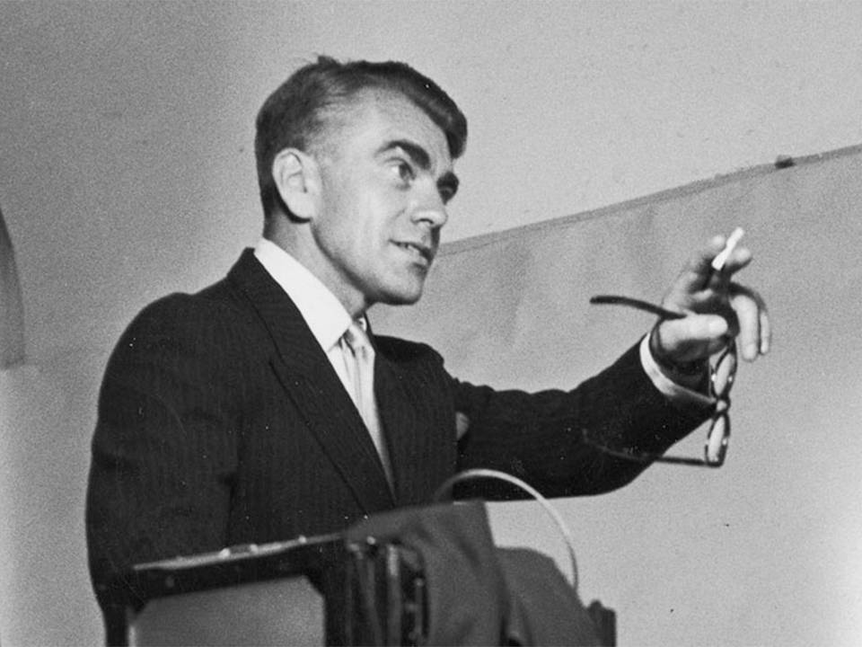 Explore the Collections · V&A