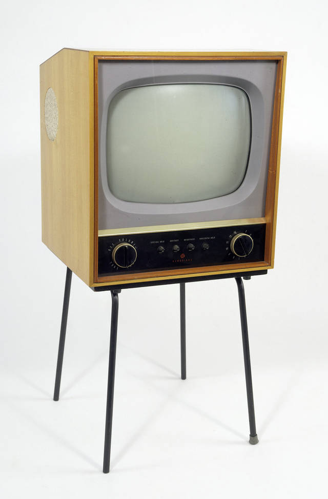 Post-war design · V&A