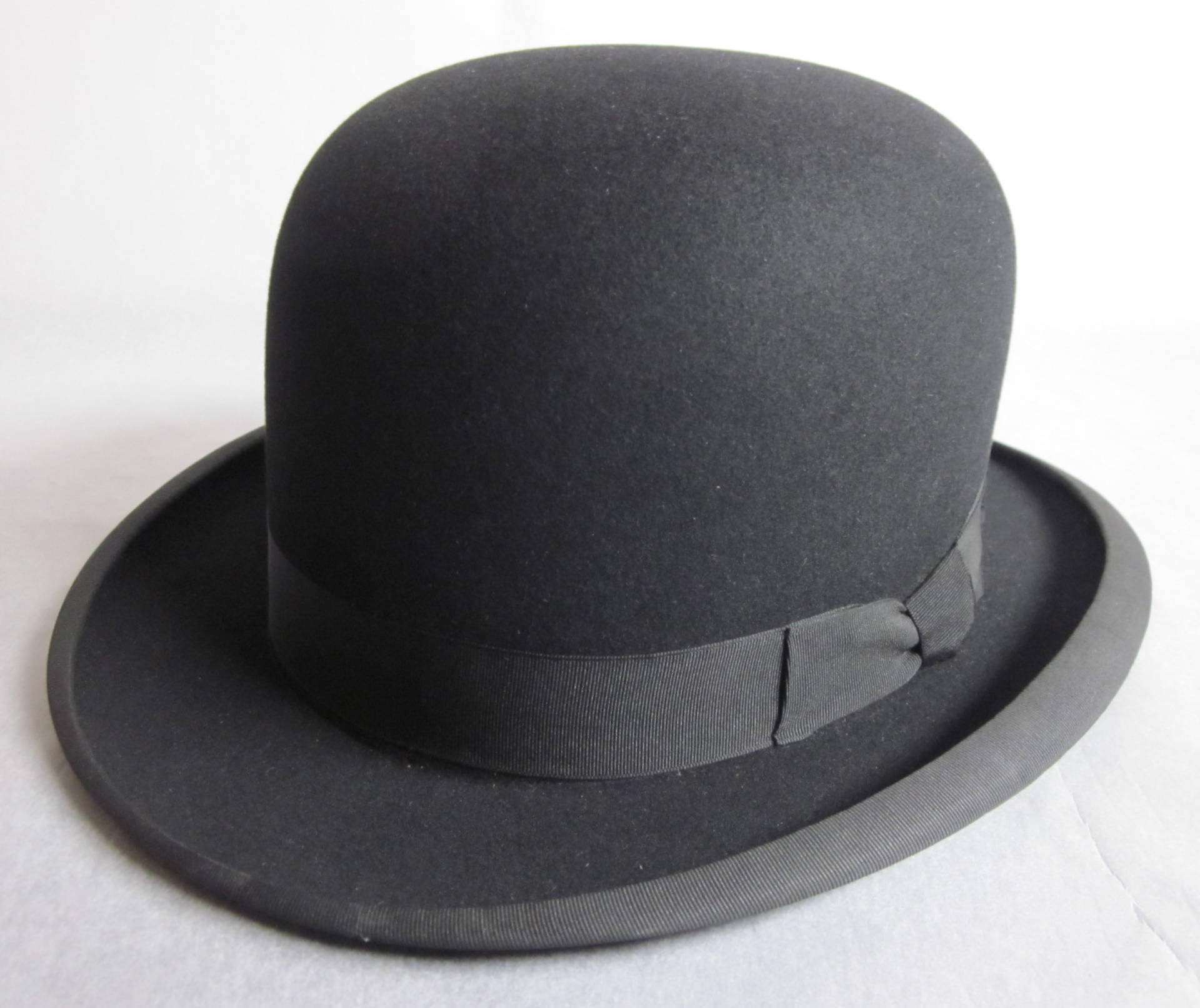 Hats · V&A