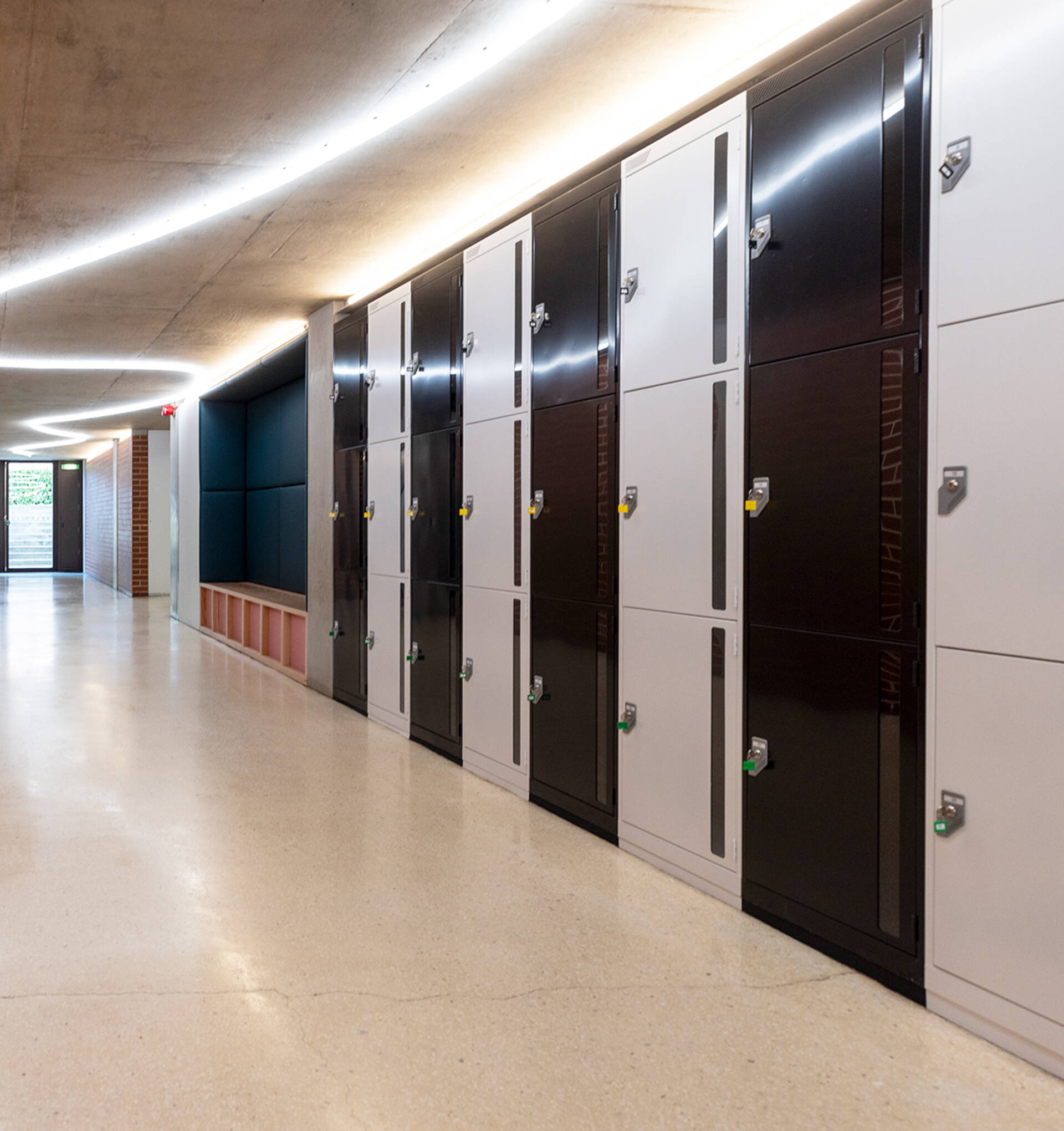 Young V&A – visual story · V&A