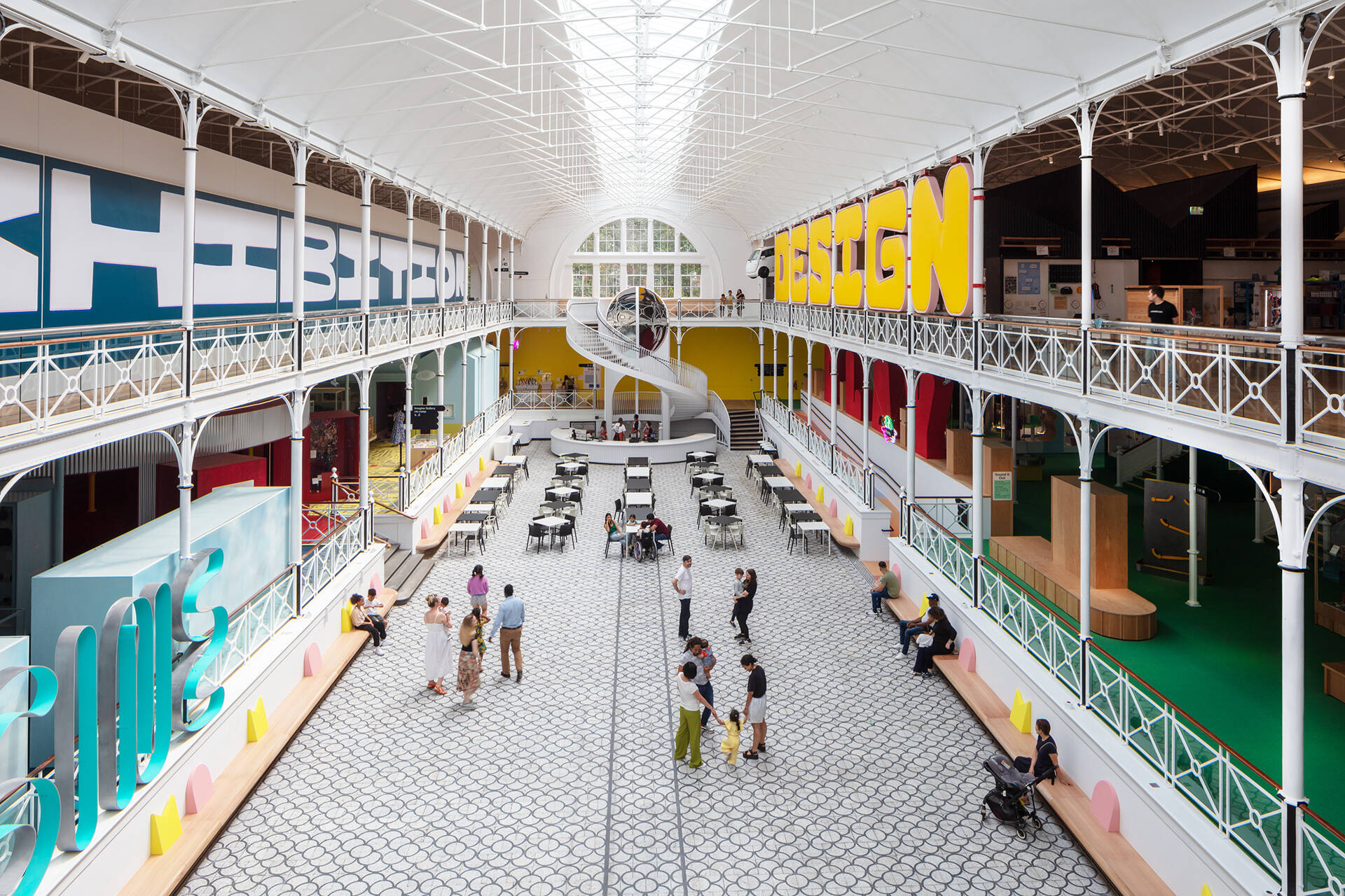 Young V&A – visual story · V&A