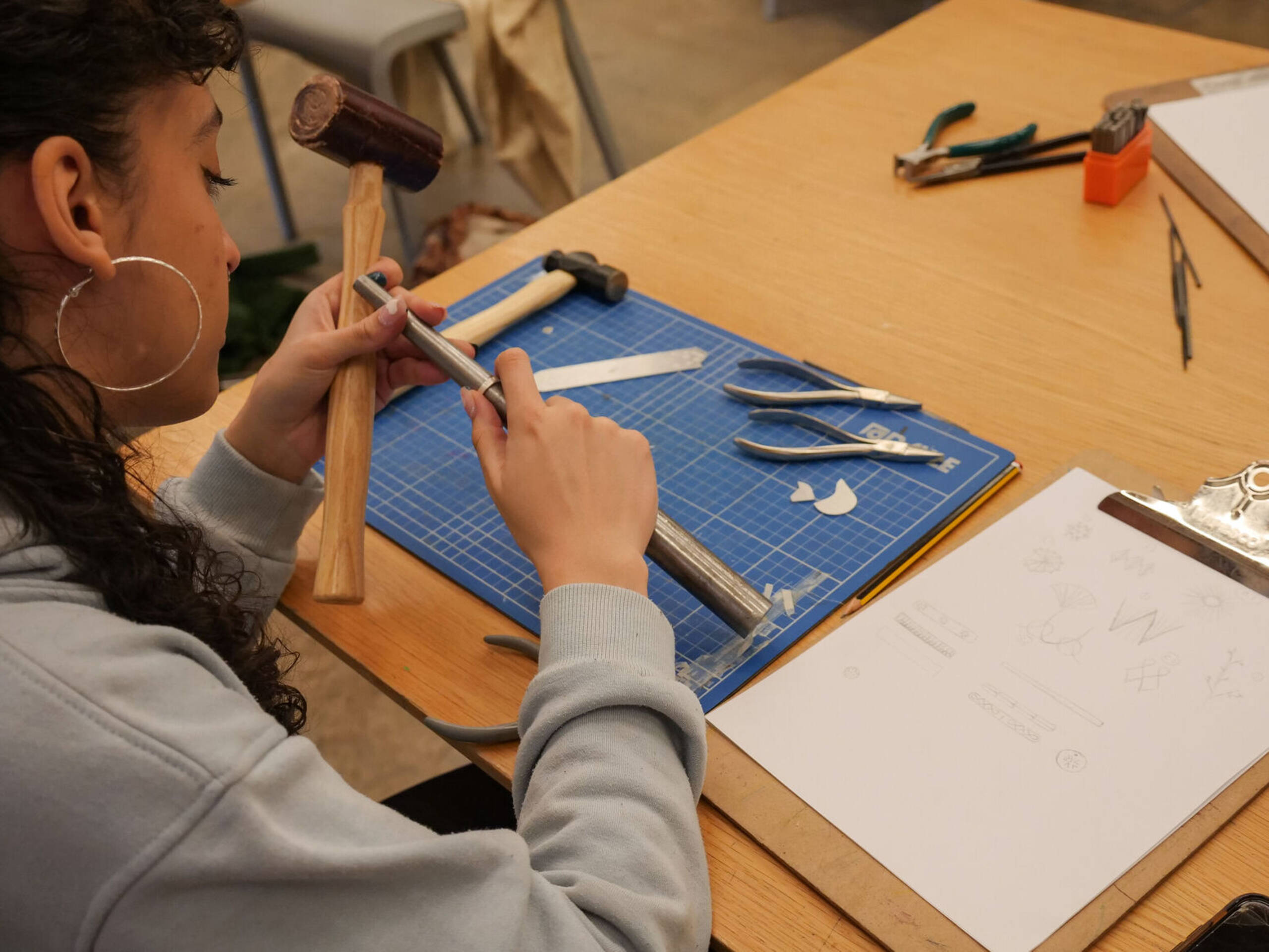 Museums Working with Artists: Collaborative Practices - V&A Academy ...