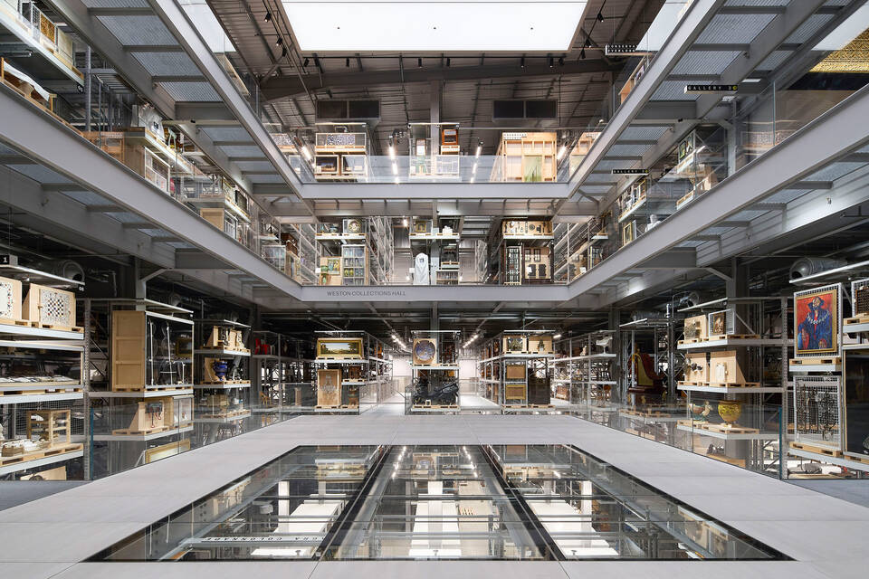 Visit V&A East Storehouse