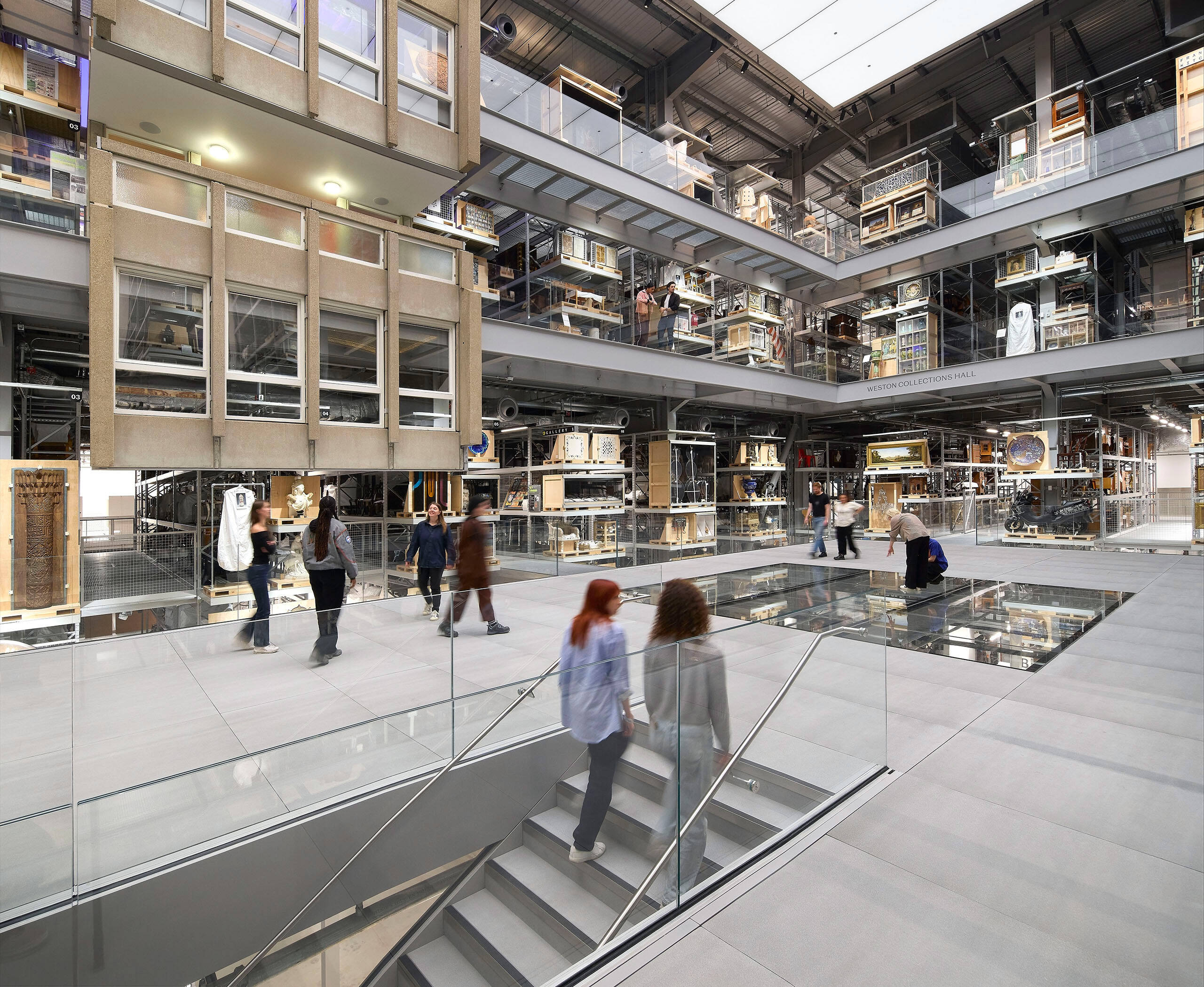 Access at V&A East Storehouse · V&A