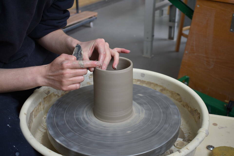 Make a Clay Pot: An Introduction to Ceramics - Workshop at V&A South ...