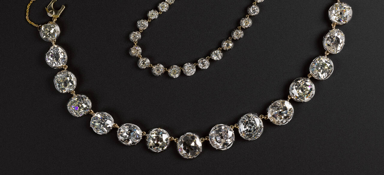 A history of jewellery · V&A