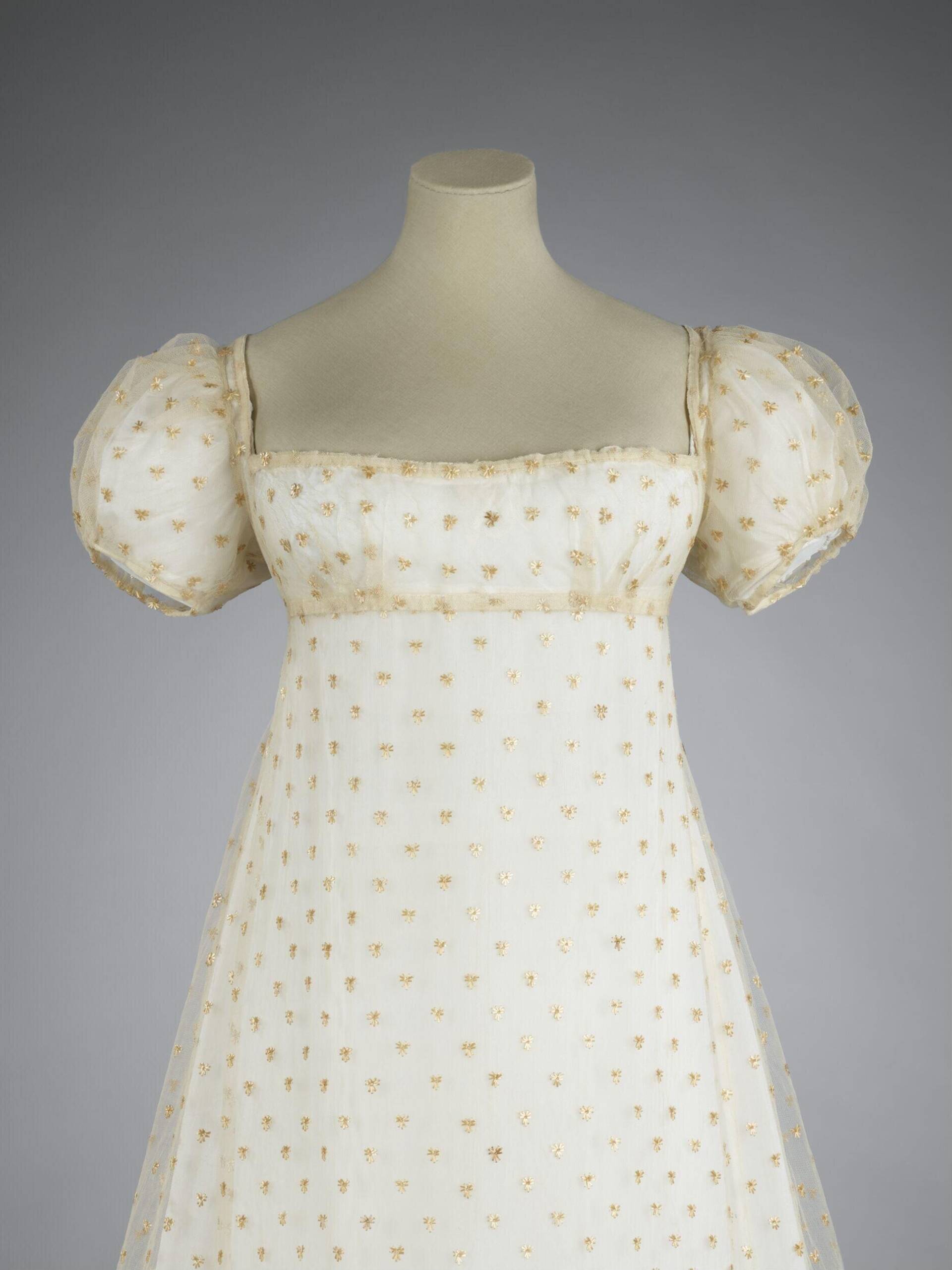 Tour: Fashion - Dress and Style - Tour at V&A South Kensington · V&A