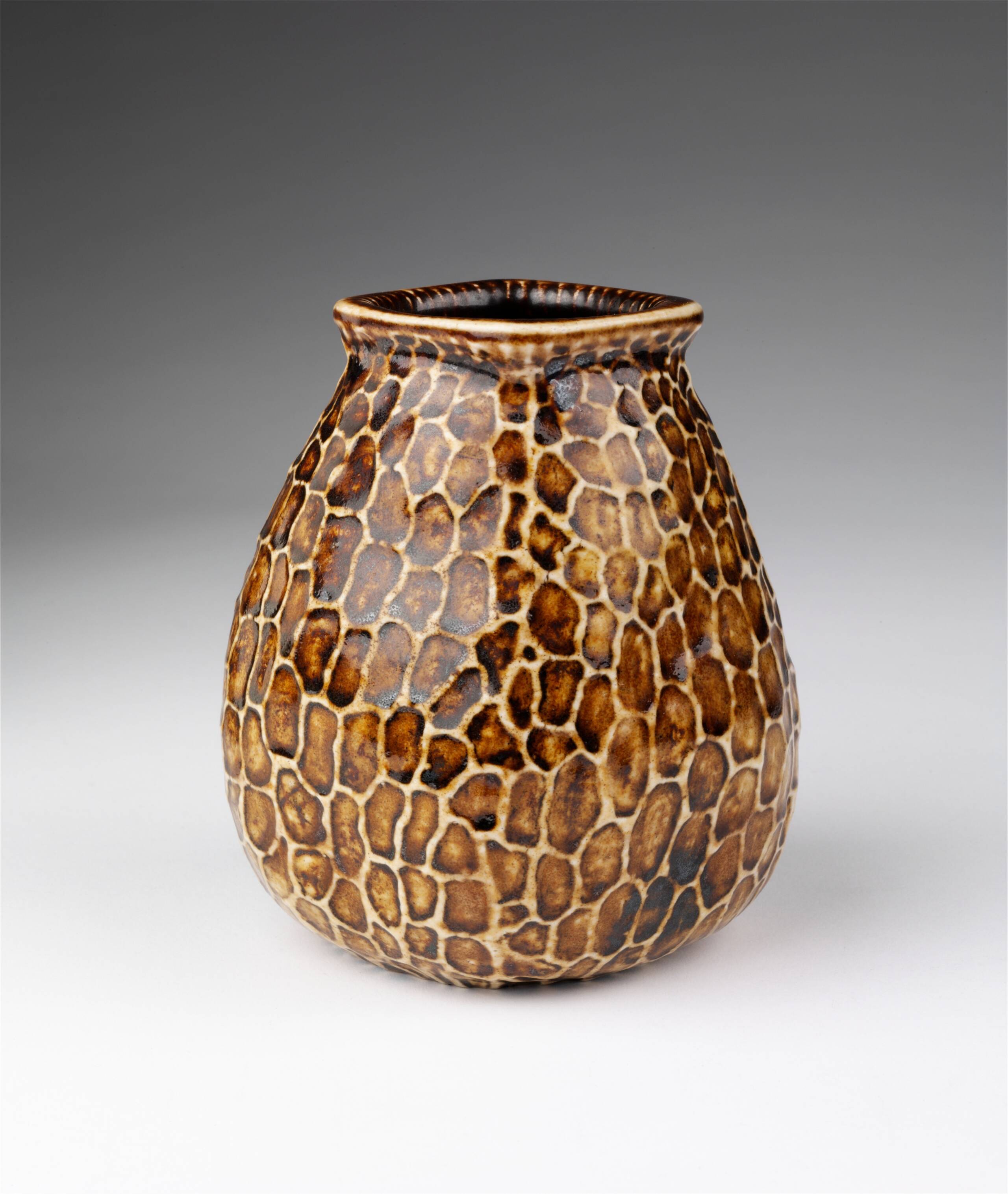 Lunchtime Lectures: Animals in the V&A Collections - V&A Academy Talk ...