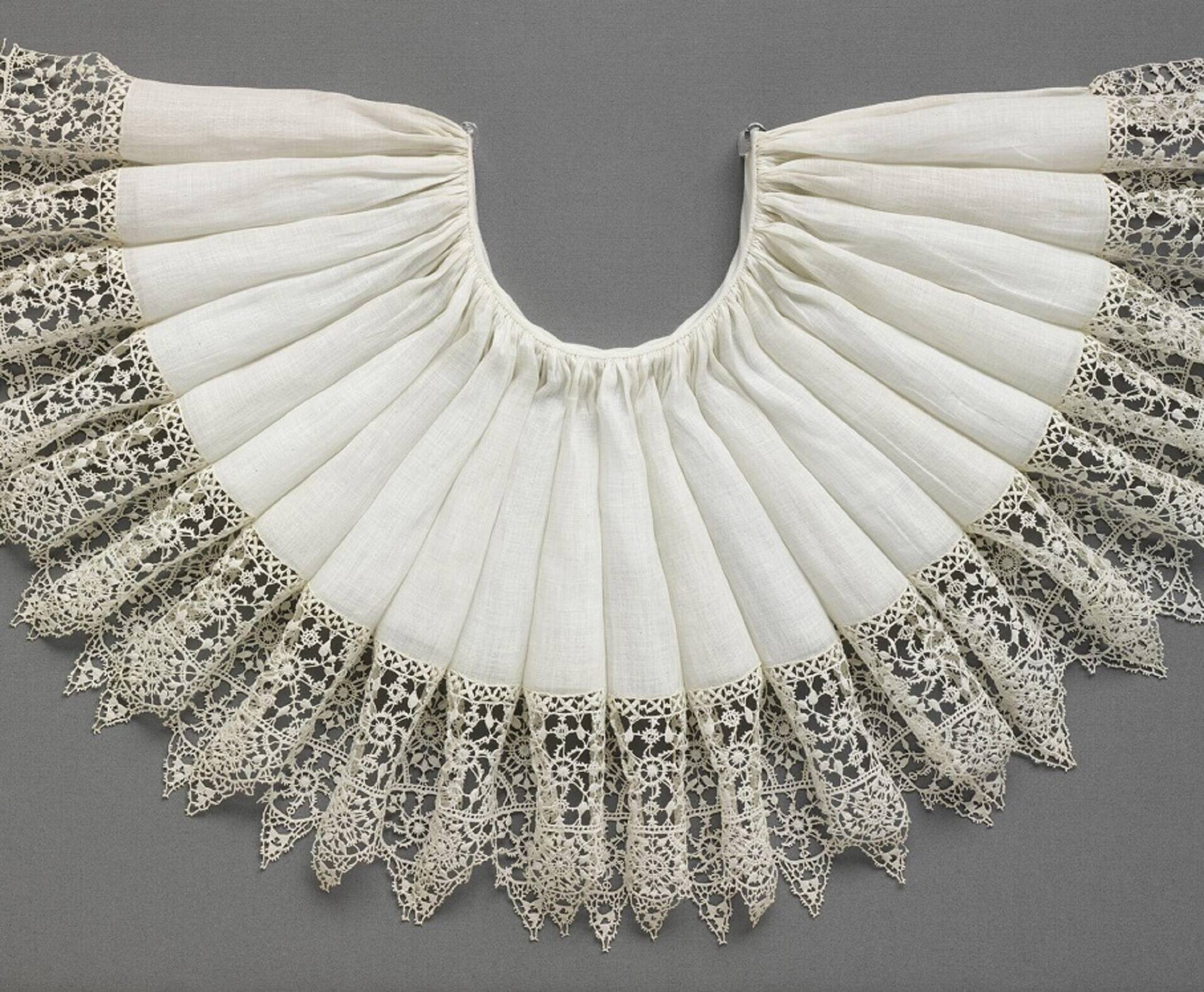 The Costume of Power: Fashion in Renaissance Italy - V&A Academy Course ...