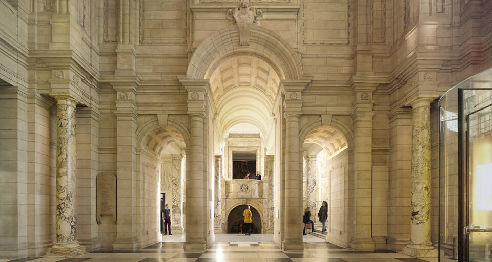 Members' Tour: Eat, Drink and be Merry - V&A Membership Tour at V&A ...